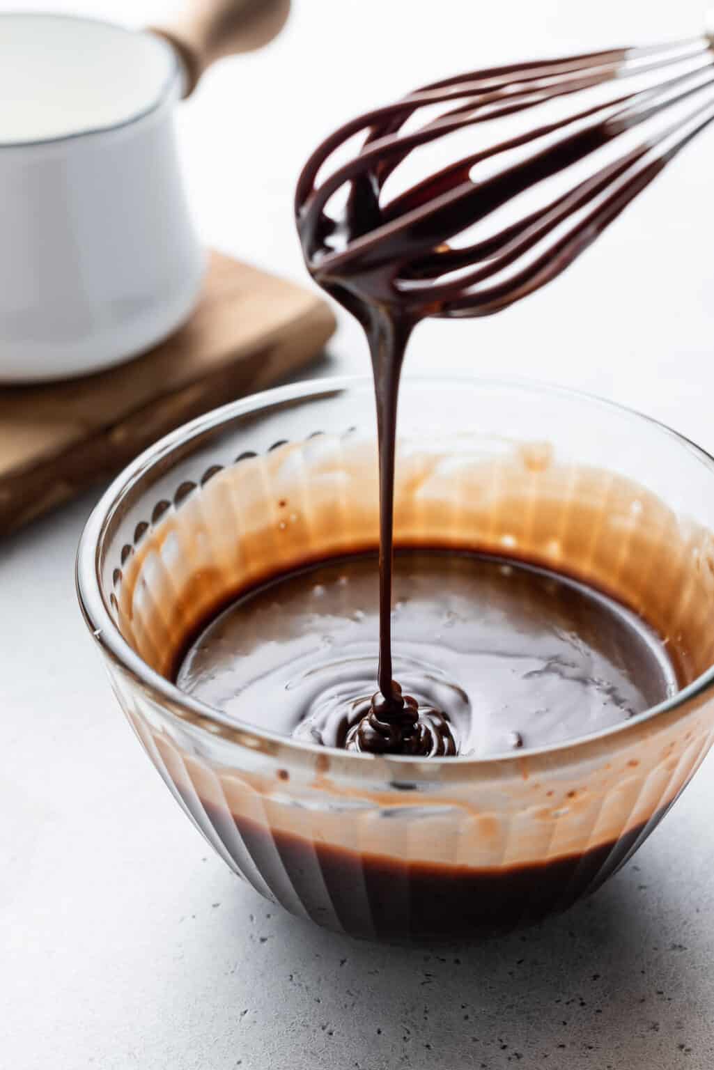 Nutella Ganache Covered Cheesecake | Kitchen Confidante