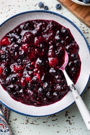 Mixed Berry Compote (Instant Pot) - Kitchen Confidante®